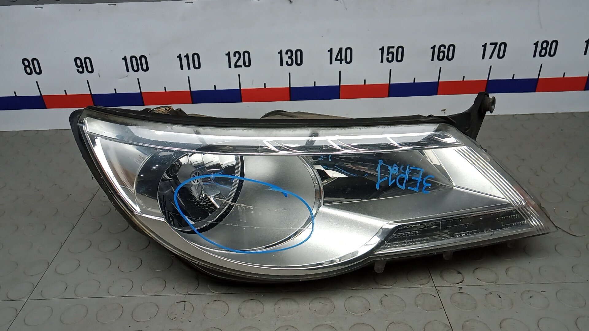 Фара правая VOLKSWAGEN TIGUAN 1, Номер 5N2941032K