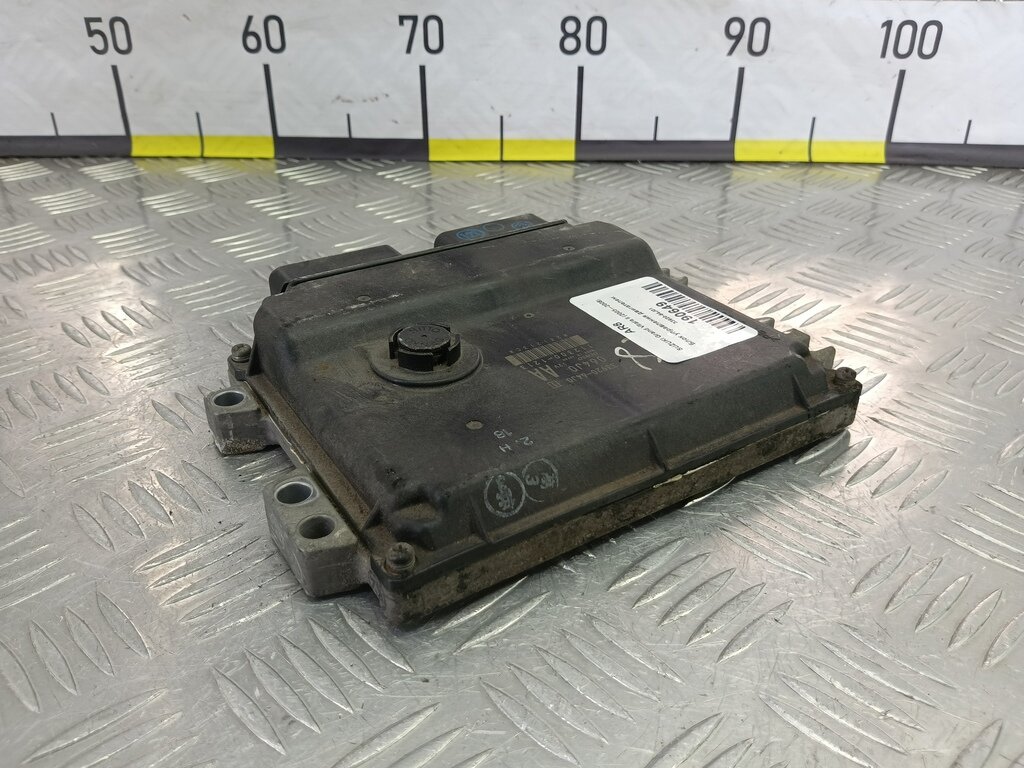 Блок управления двигателем Б/У для SUZUKI Grand Vitara II (2005—2008) 33920-64J01