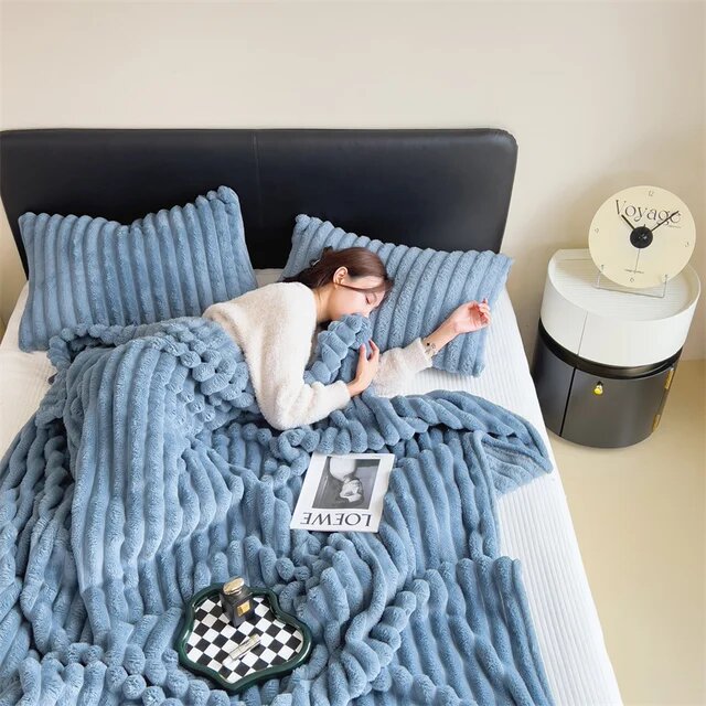 Новый комплект теплых одеял с имитацией кролика или только одеяла для осени и зимы, мягкие пушистые теплые одеяла для шезлонга, дивана