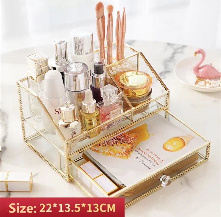 Золотая стеклянная коробка для косметики Ethereal