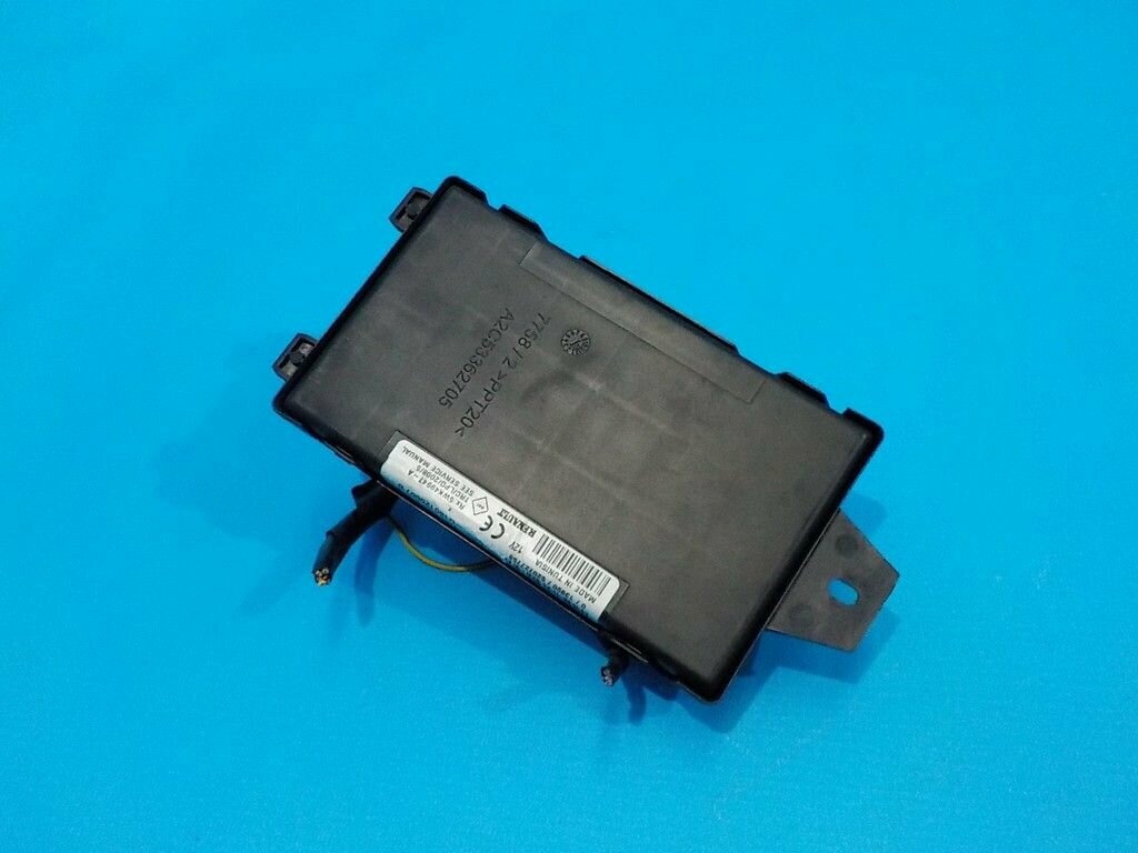 Блок управления комфорта RENAULT Duster 1 2010-2019 8201068829 - Б/У