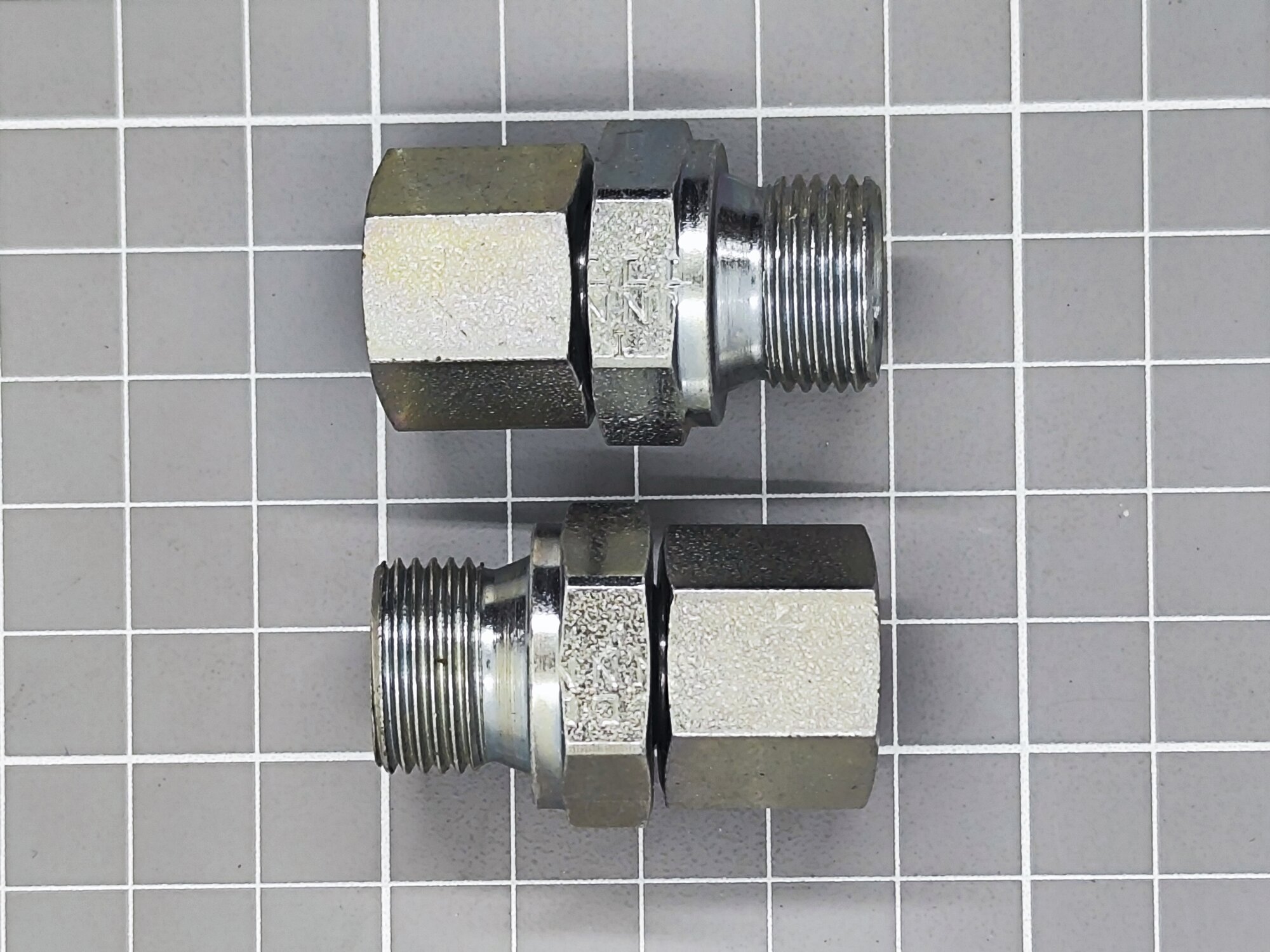 Адаптер BSP 1/4" - BSP 3/8" (г-ш) переходной прямой для РВД и гидравлических систем (2 шт)