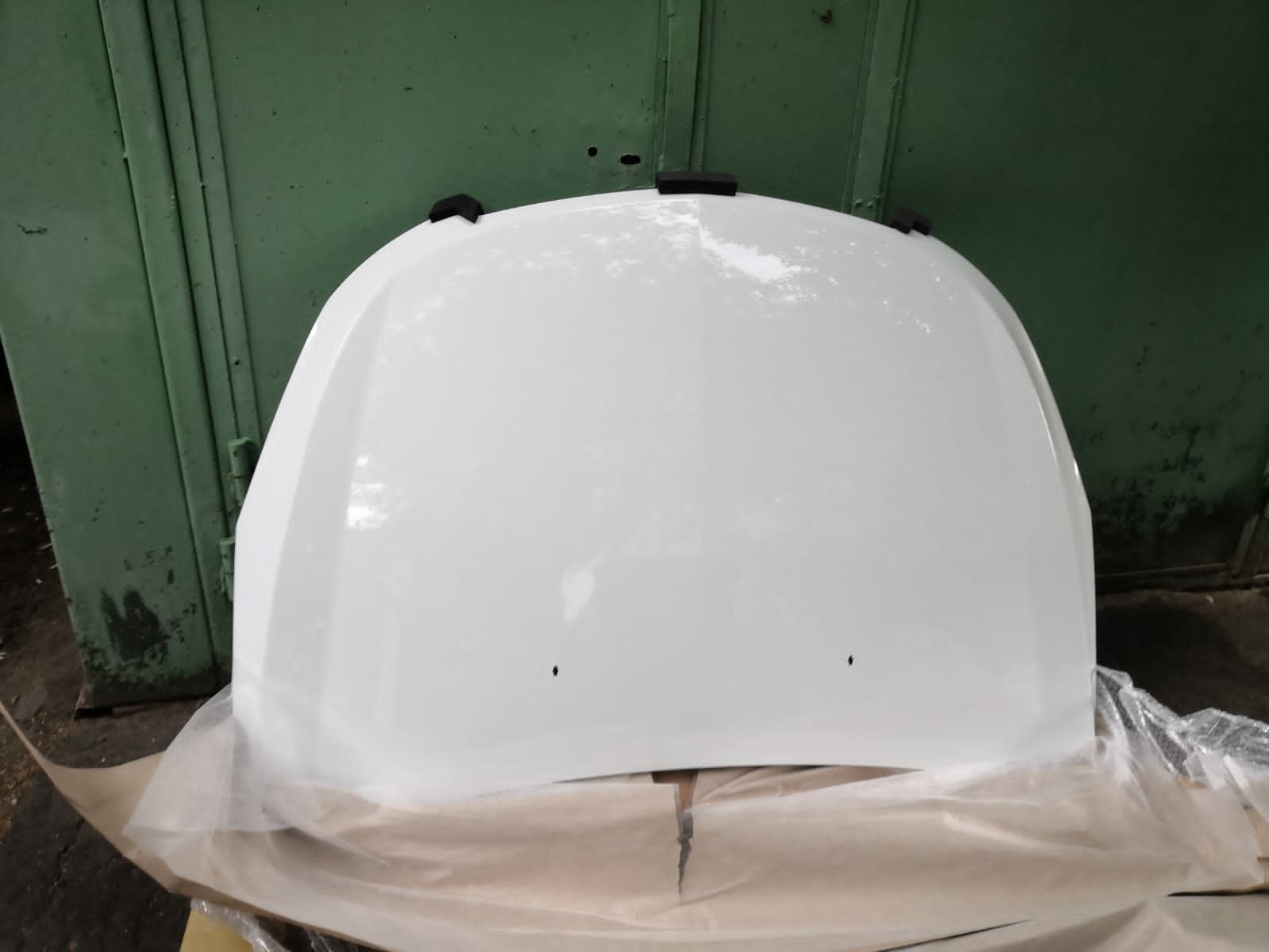 Капот Chevrolet Cruze белый цвет Капот Шевроле Круз в цвет кузова белый