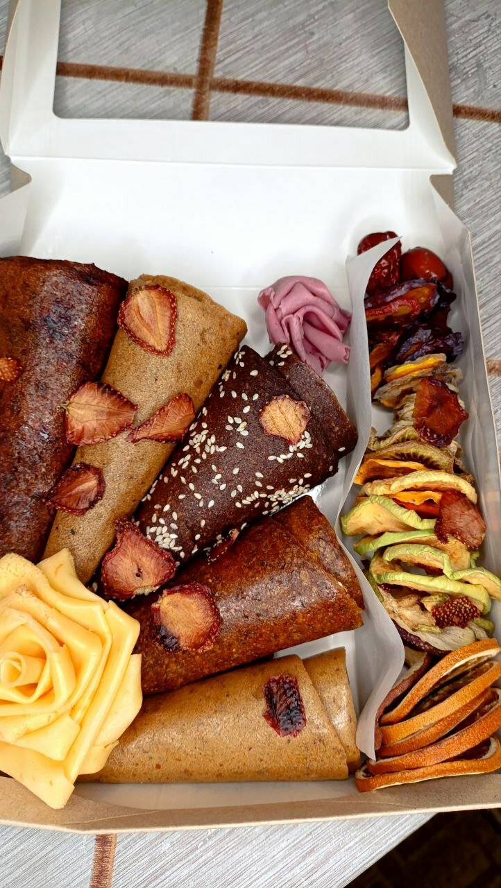 Пастила и фруктовые чипсы набор