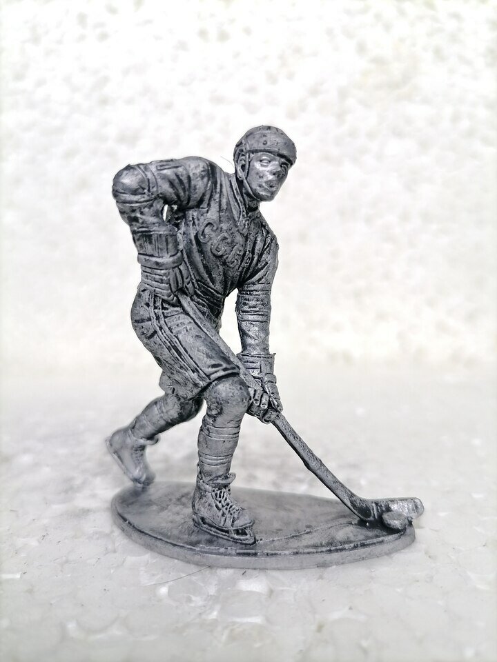 Статуэтка - Фигурка "Хоккеист сборной СССР, оловянный солдатик 54 мм"