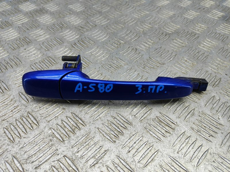 Б/У Ручка двери задней наружная правая Mazda Mazda 6 GG / Мазда Мазда 6 GG 1.8 L8 120 Л.С 2005