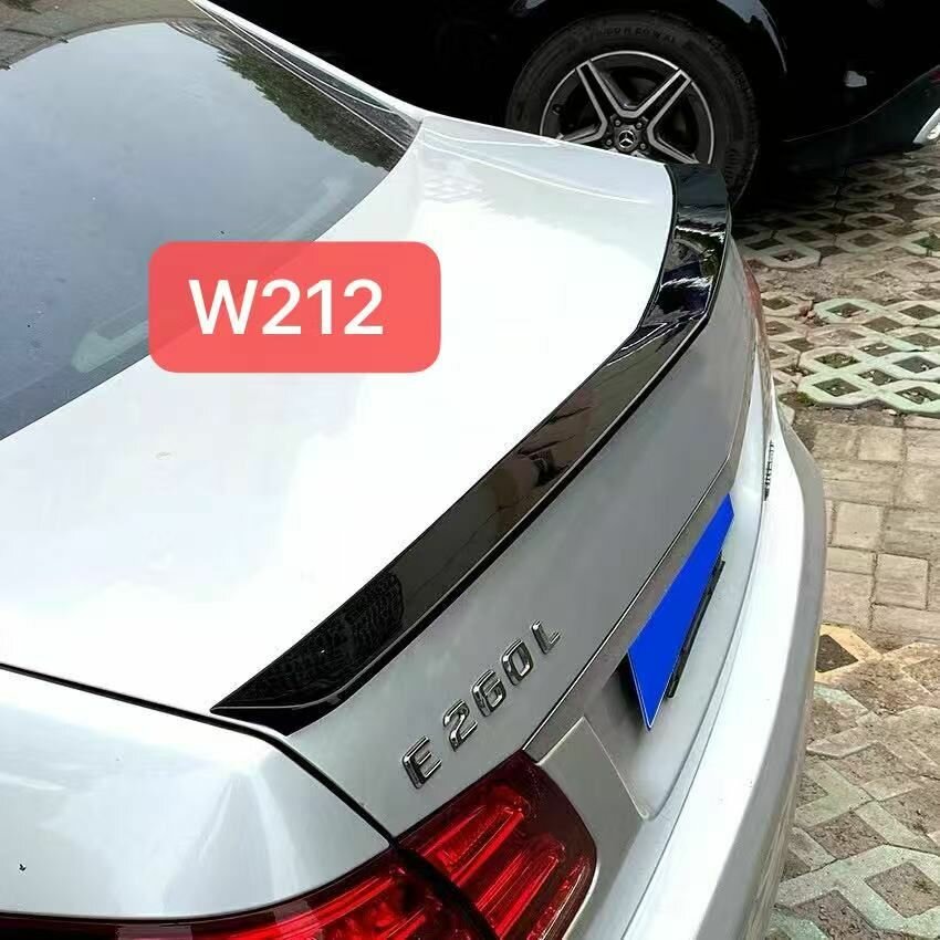 Спойлер Крышки Багажника Чёрный Глянец для Mercedes-Benz E-Class W212 Рестайлинг (2013 2016)