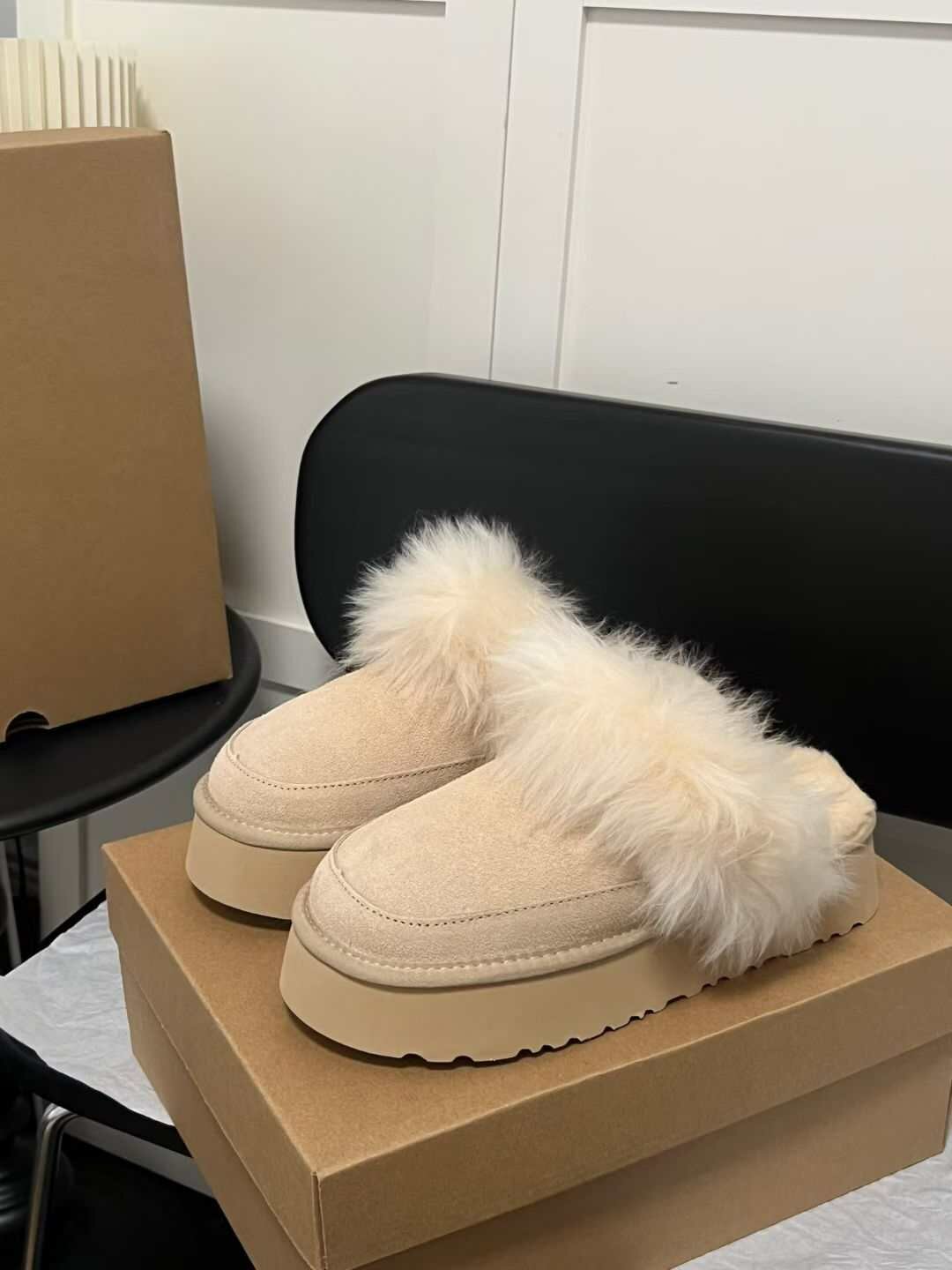 ⭐2025 Зимние новые теплые повседневные тапочки с толстой подошвой, увеличивающие рост, модные снежные ботинки с флисовой подкладкой, слипоны, женская хлопковая обувь⭐