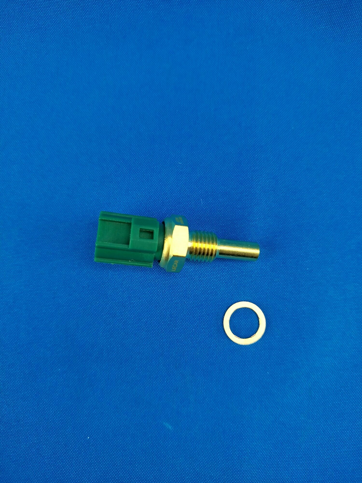 Датчик температуры "LECAR" для автомобилей Toyota Camry 86->06, Land Cruiser Prado 96->10, Volvo (S40) 98->10