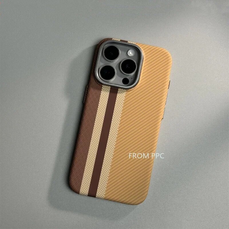 Чехол Carbon For MagSafe для iPhone 16 Pro Max 15 14 13 с Коричневый, для айфона 15 Про, color e