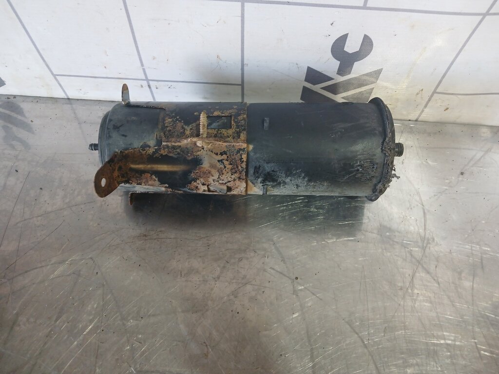 Абсорбер фильтр угольный VW Passat B3 1988-1993