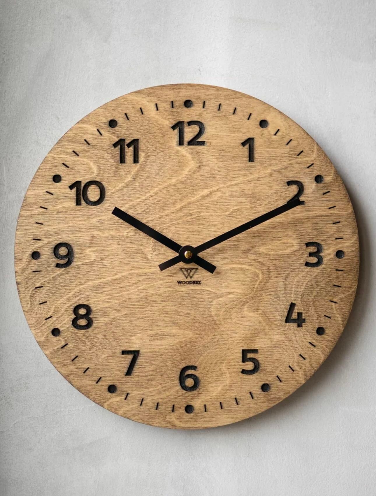 Часы настенные деревянные 35 см Woodeez | ручная работа | стиль лофт | бесшумный механизм | для интерьера и уюта
