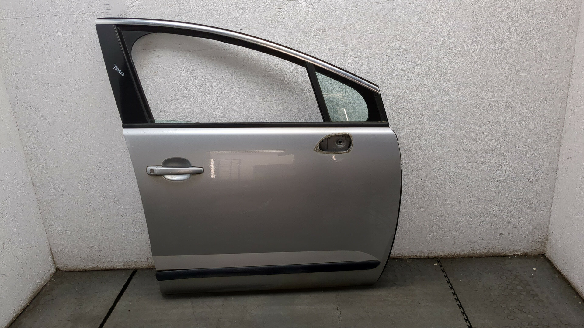 Дверь боковая (легковая) правая передняя Peugeot 3008 Б/У