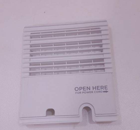 Крышка (Панель) доступа к порту подключения питания к морозильному ларю Elenberg CFR-152-0