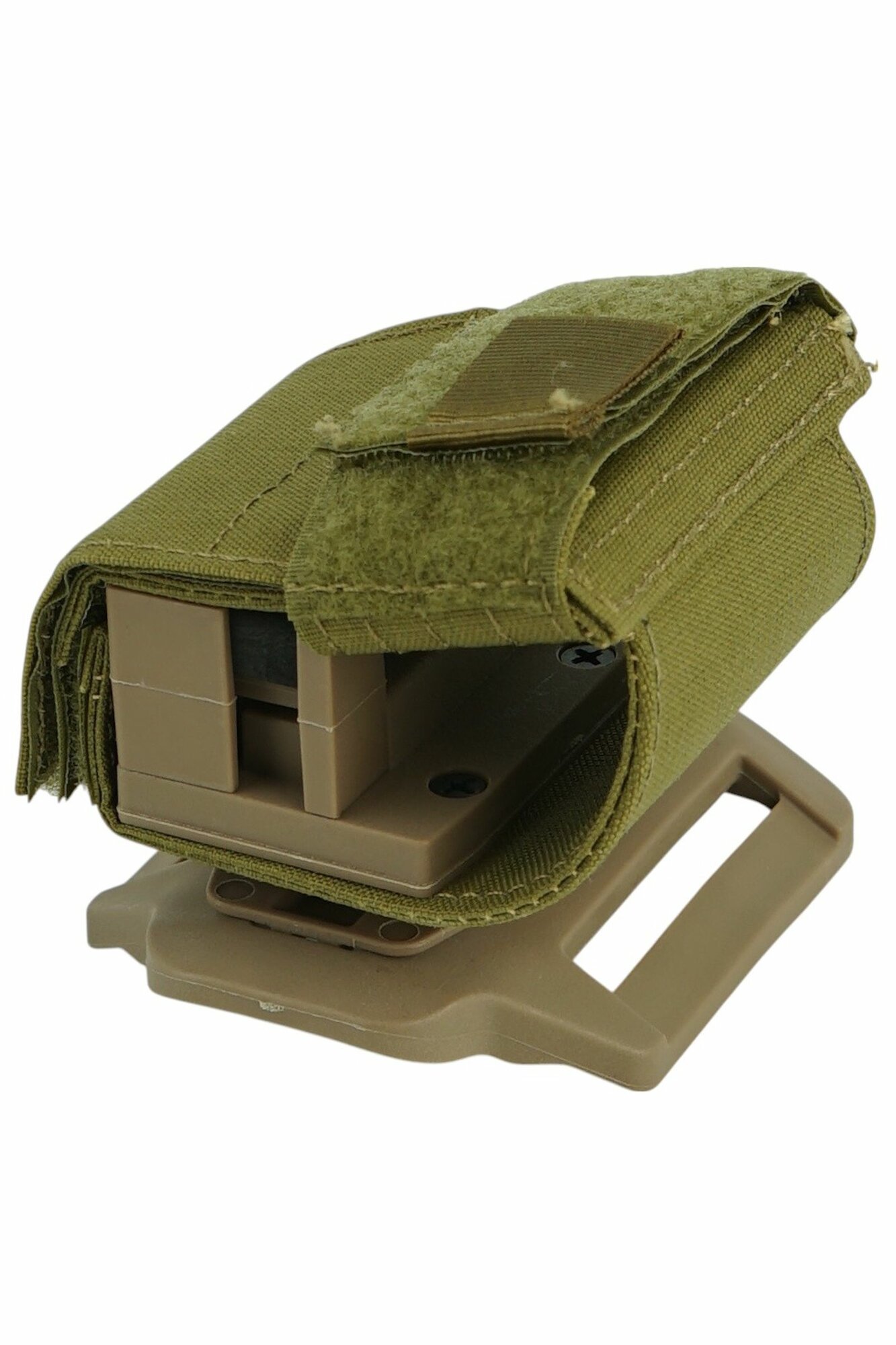 Кобура FMA TB1114 универсальная, крепление на ремень, (Desert)