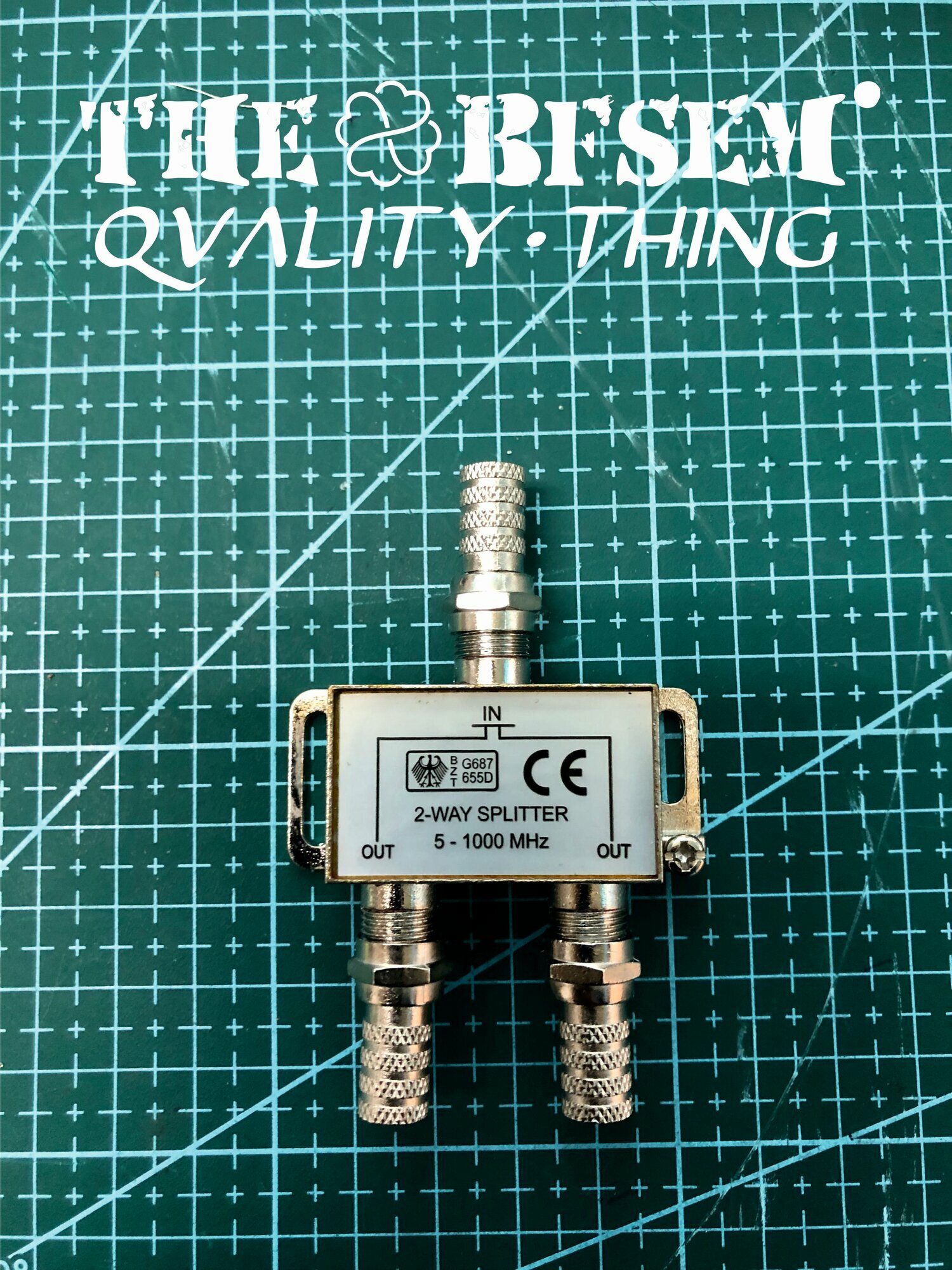 SELECLINE разветвитель TV сигнала на 2 TV / 5-1000 MHz+ F-коннекторы