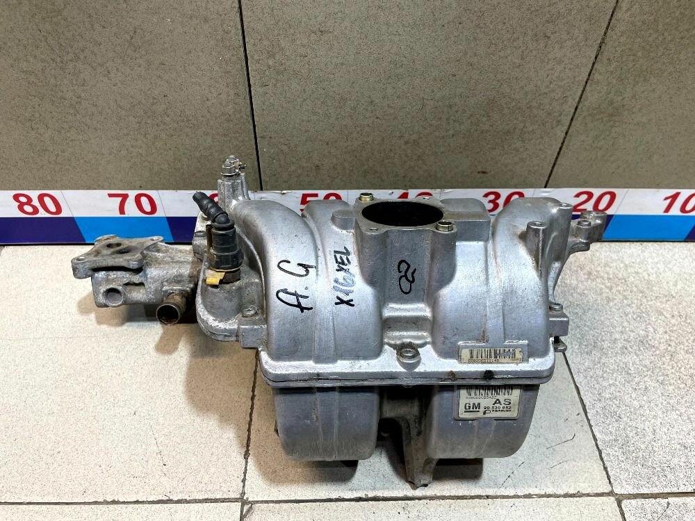 Впускной коллектор Opel Astra G 90530852