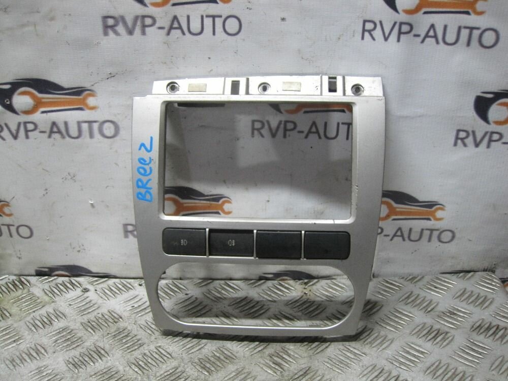 Накладка центральная,торпедо Lifan Breez 2007-2014 LIFAN