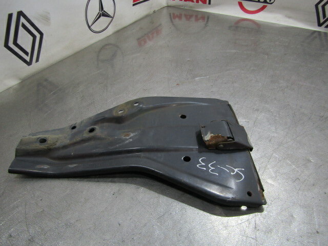 Кронштейн крепления крыла переднего слева SCANIA P, G, R