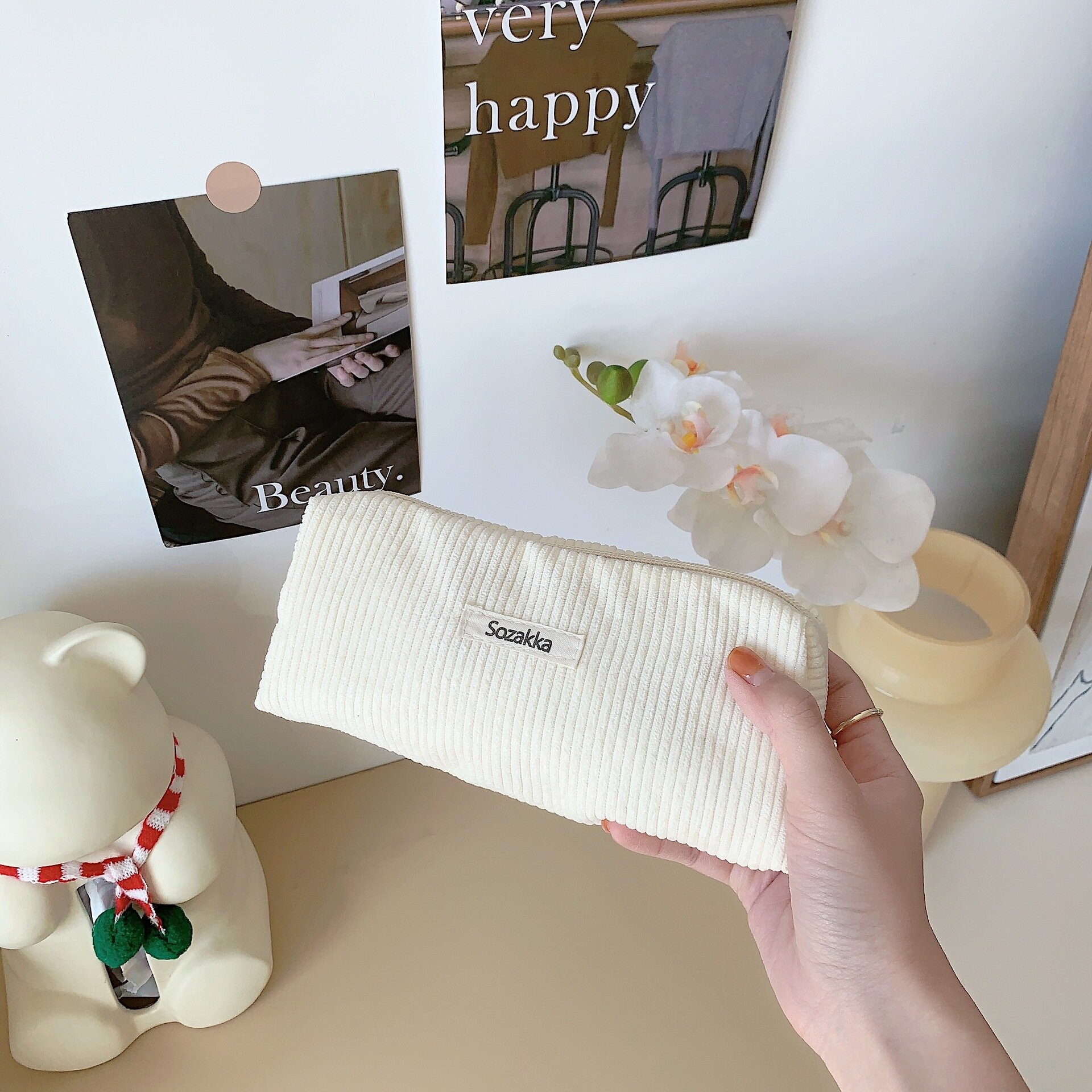 Пенал Spot 32131, вельвет, молочно-белый