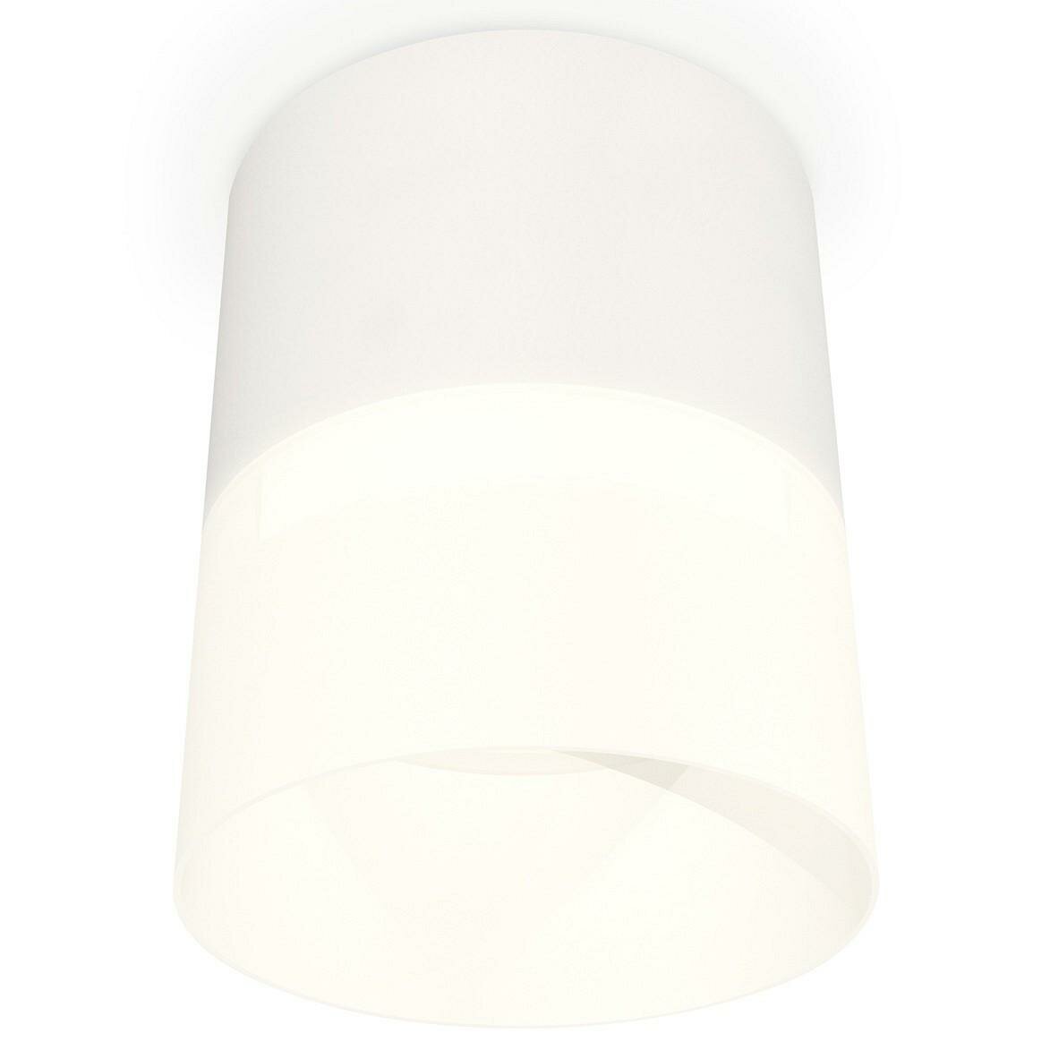 Накладной светильник Ambrella Light XS XS8110002 На задней крышке Техно