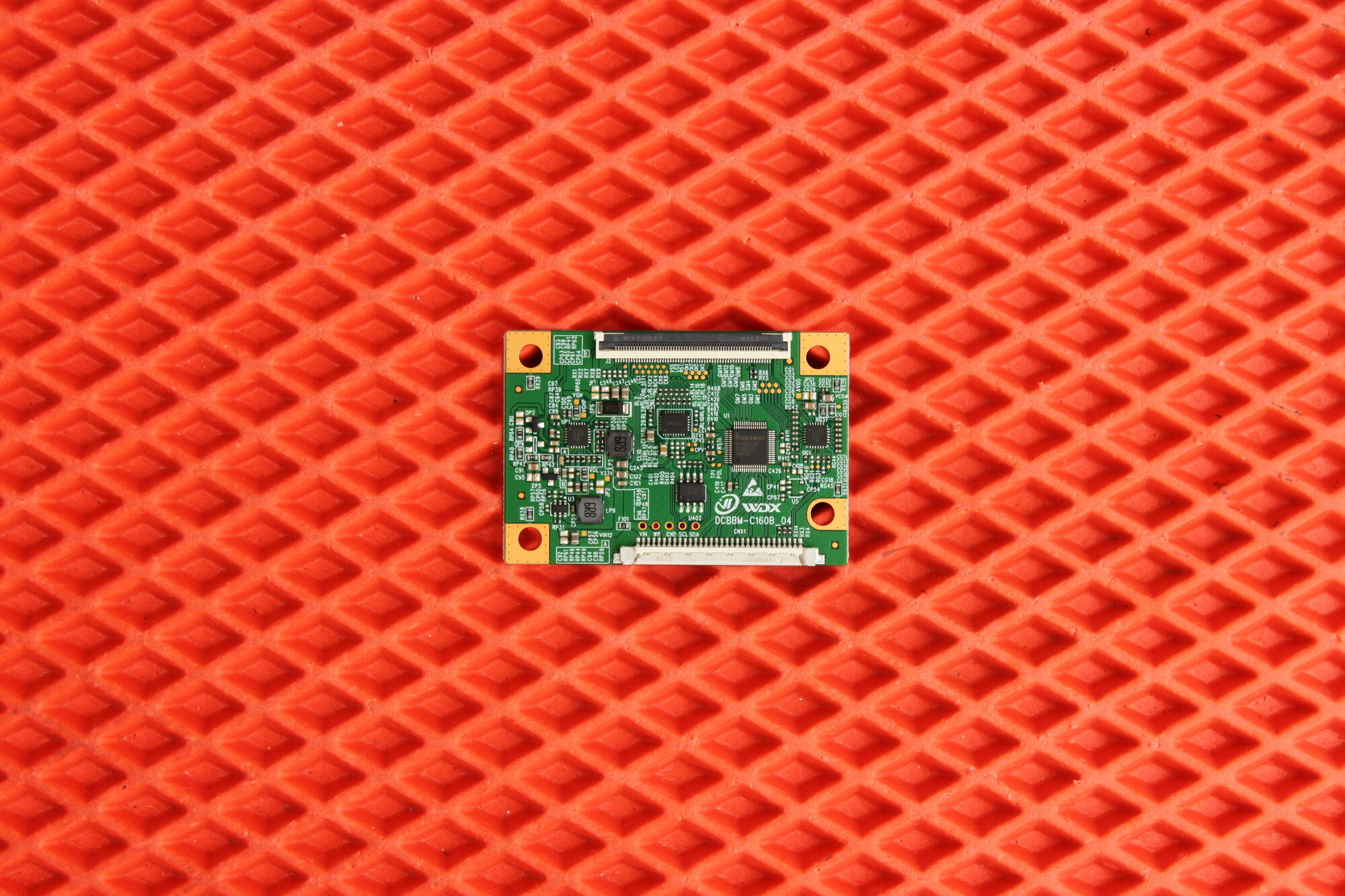 Модуль (T-CON) DCBBM-C160B_04 для телевизора DEXP H32H7000Q в надёжной упаковке