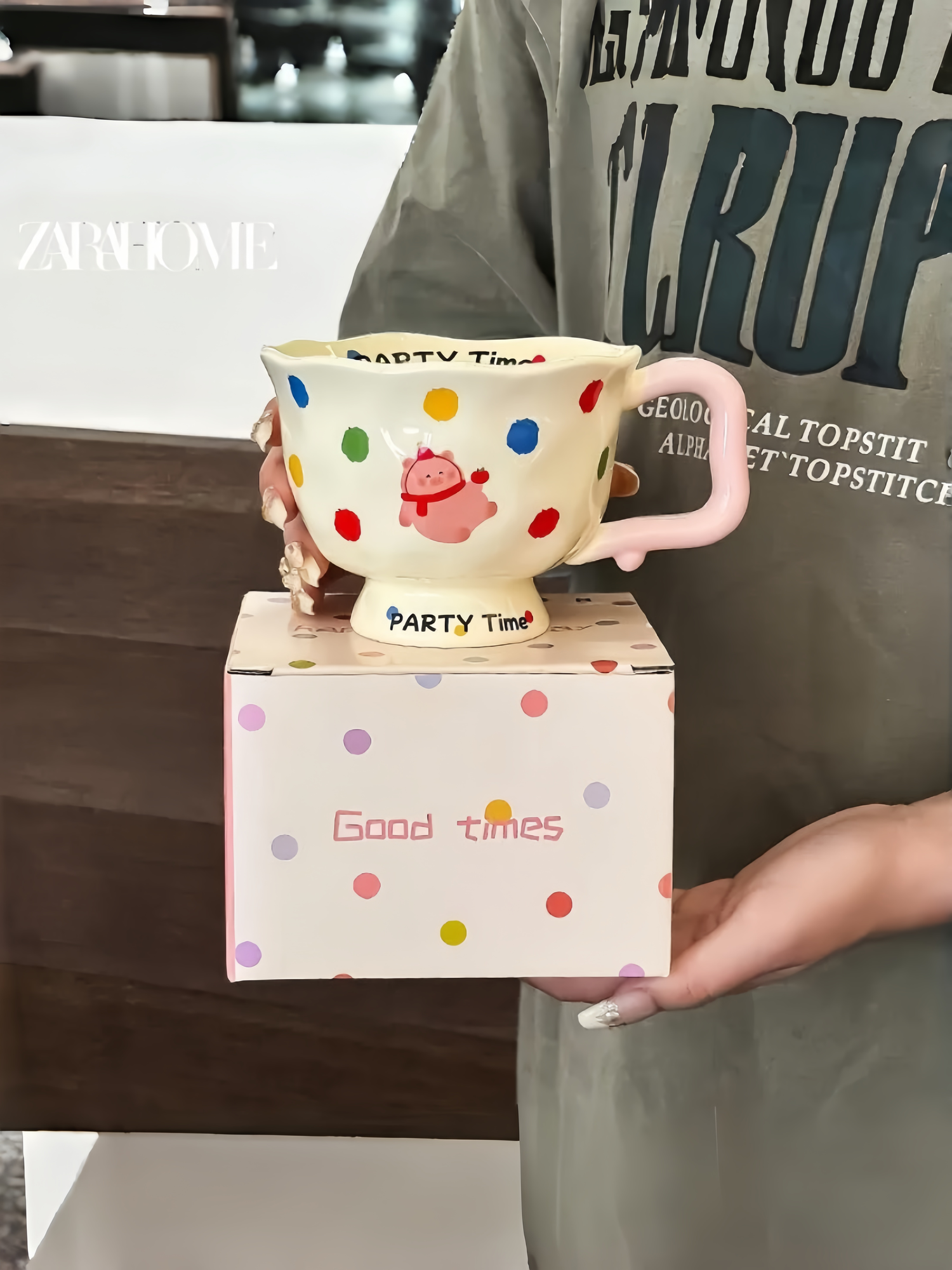 Кружка ZARA HOME, керамика, ручная роспись, 370мл, мытье в посудомойке