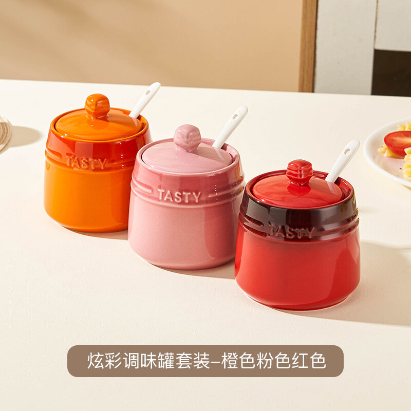 Высококачественная керамическая бутылка для приправ с ложкой для кухонного использования, влагонепроницаемая коробка для приправ для масла, чили, MSG, соли и других специй
