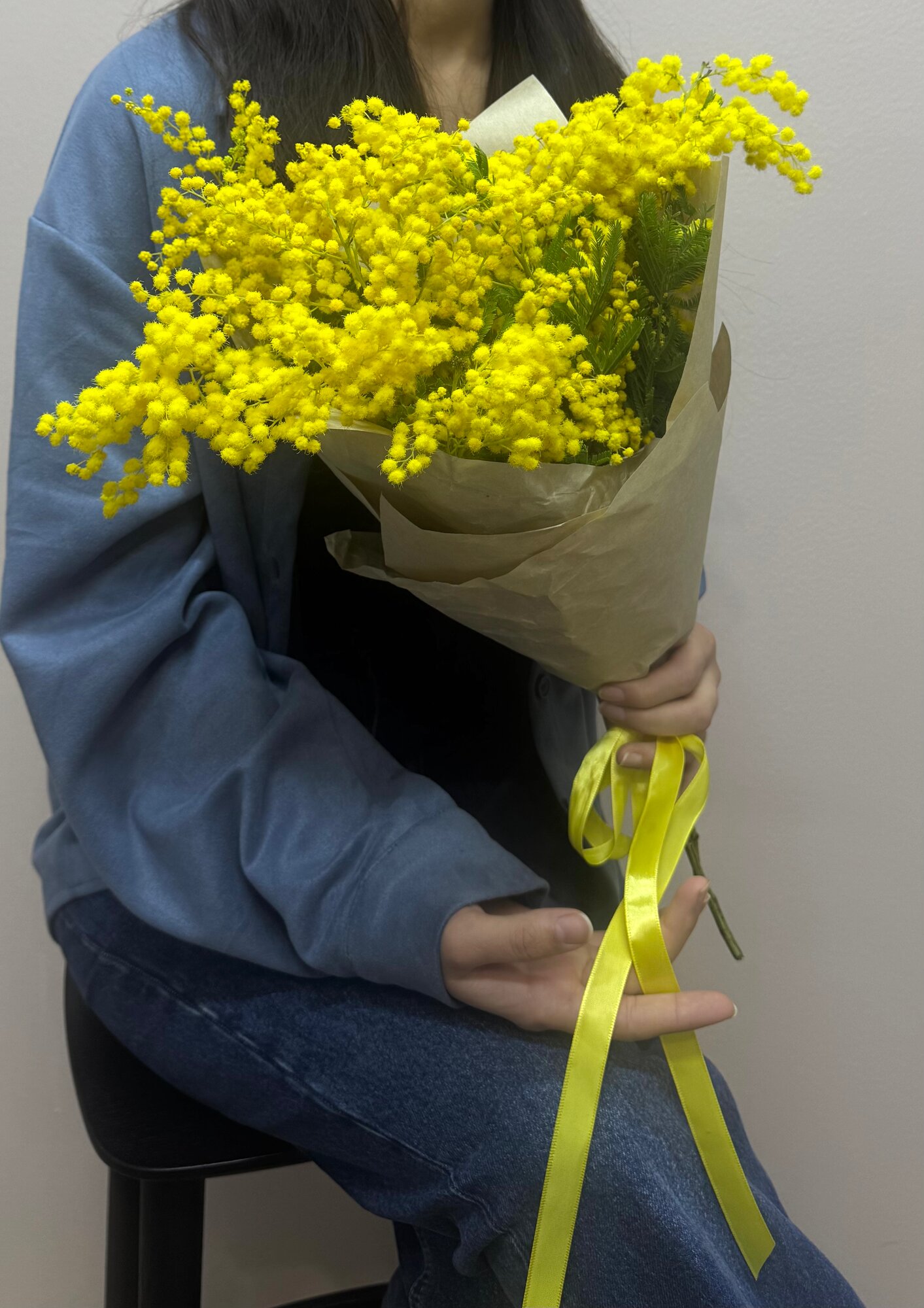 Букет живых цветов "Nura Flowers", мимоза, 5 шт, высота 40 см