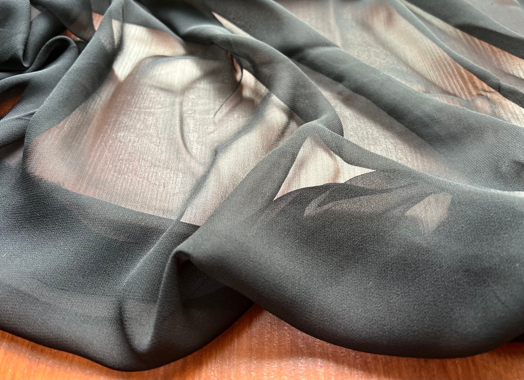 Шёлковый Жоржет, 100% Натуральный Шёлк, 8 Момми Ширина 114 См