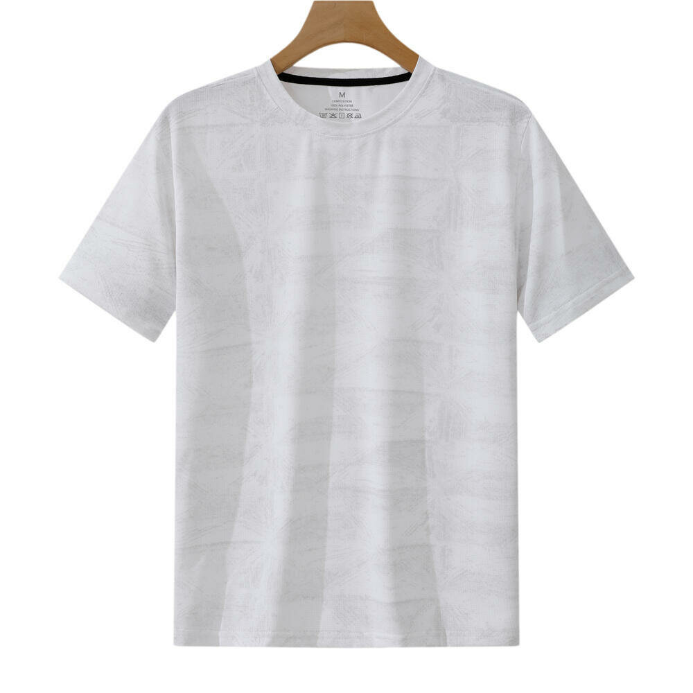 Спортивная футболка