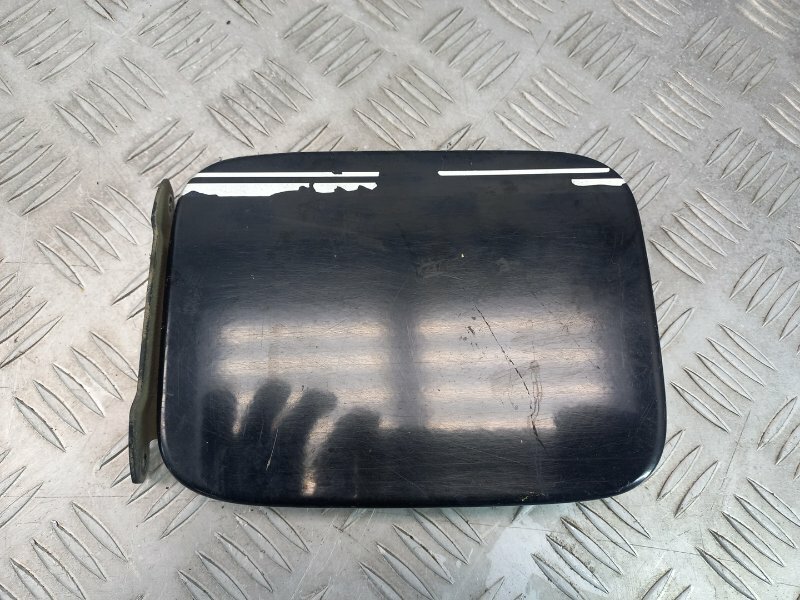 Б/У Лючок бензобака Mazda Bongo Friendee / Мазда Бонго Фринди 2.5 WL 125.2 Л.С 1999