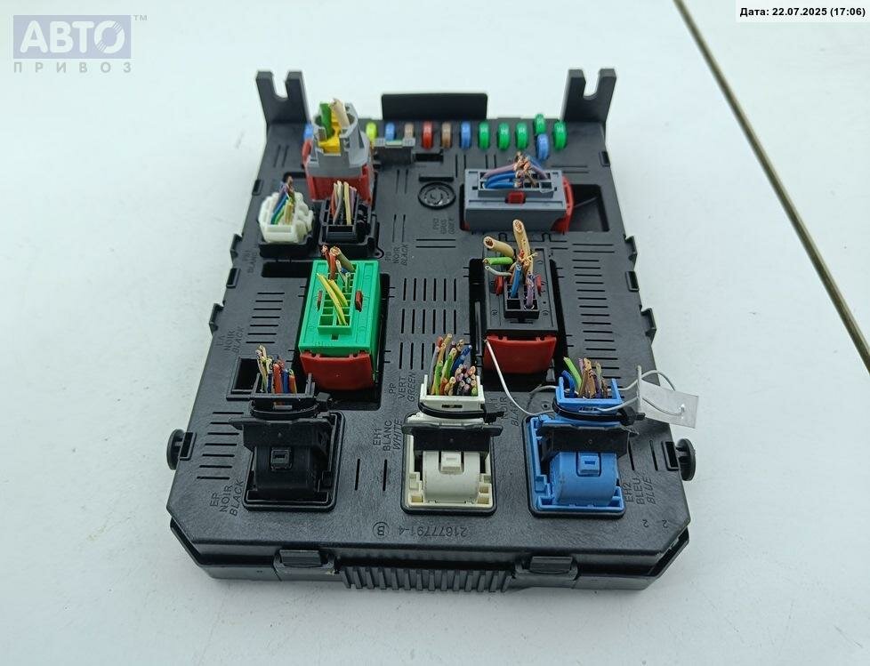 Блок комфорта Peugeot 307