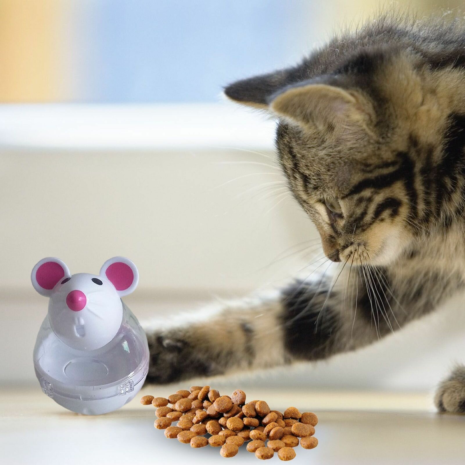 Игрушка-дозатор для кошек мячик-неваляшка с едой, интерактивная (для сухого корма)