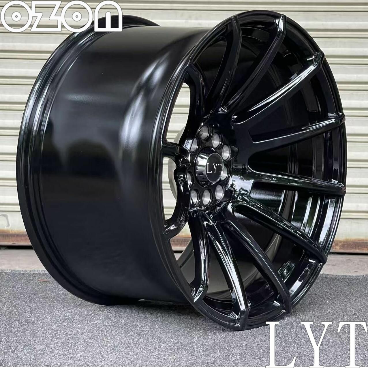 LYT Flow Froming Колесный диск Литой 17x8.5" PCD5х114.3 ET20 D73.1
