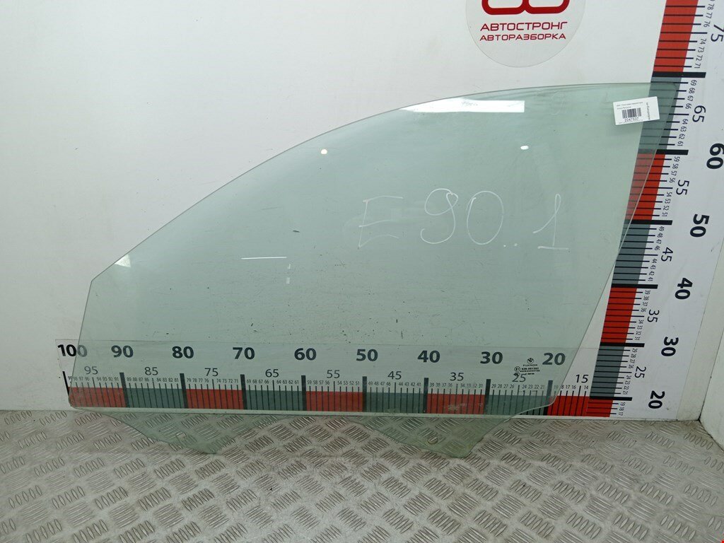 Стекло двери передней левой BMW 3-Series (E90/E91/E92/E93) 51337060263 арт. 2247537
