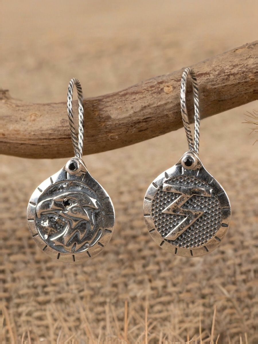 Серьги с подвесками Сила Предков, серебро, 925 проба, чернение, сапфир