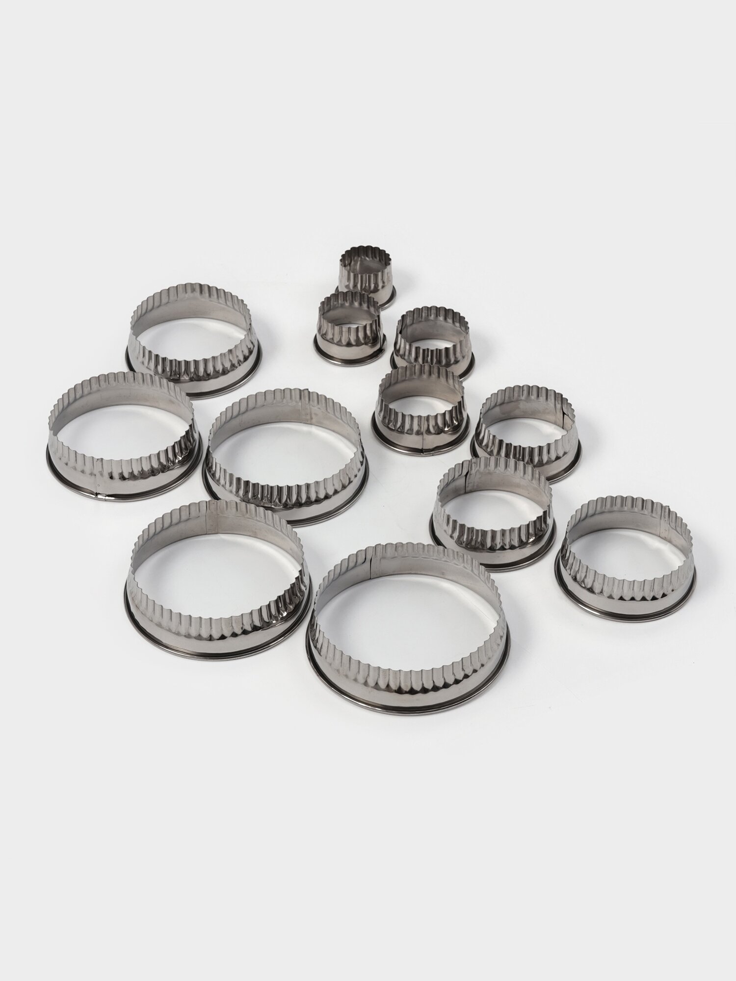 Формы для печенья Доляна «Волна», набор 12 шт, d=3.5-10.5 см, h=3 см, нержавеющая сталь