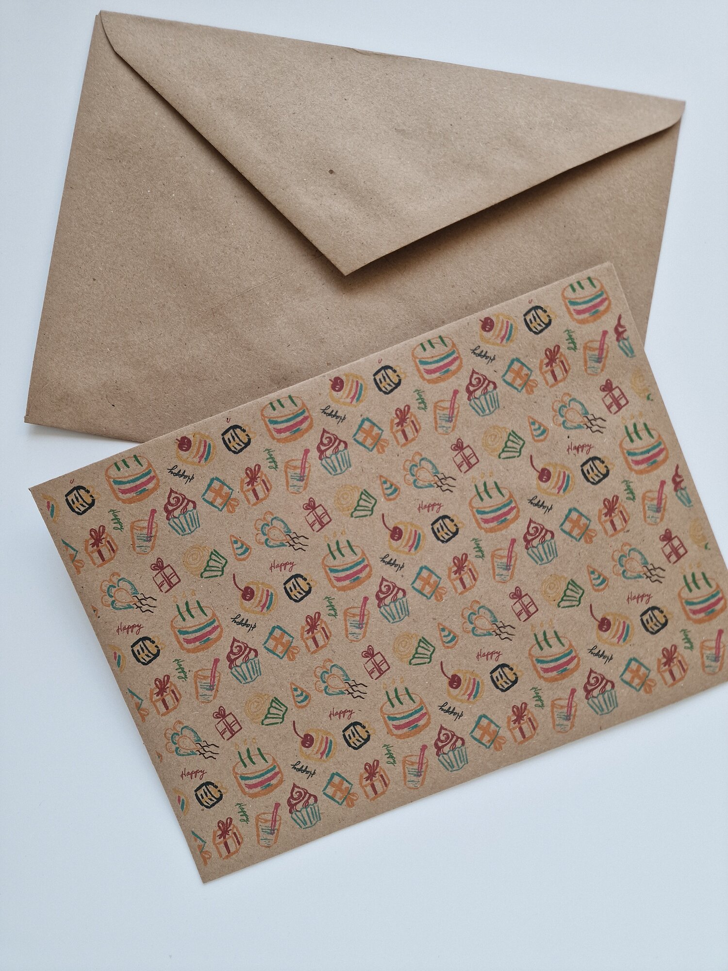 Крафтовые конверты, С5, 10 шт, с принтом "День Рождения"