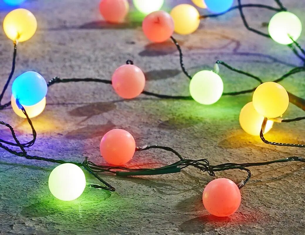 Светодиодная гирлянда огоньки-мультишарики, кластерная, 200 разноцветных LED-огней, 5+3 м, зелёная проволока, таймер, уличная, Edelman, Luca