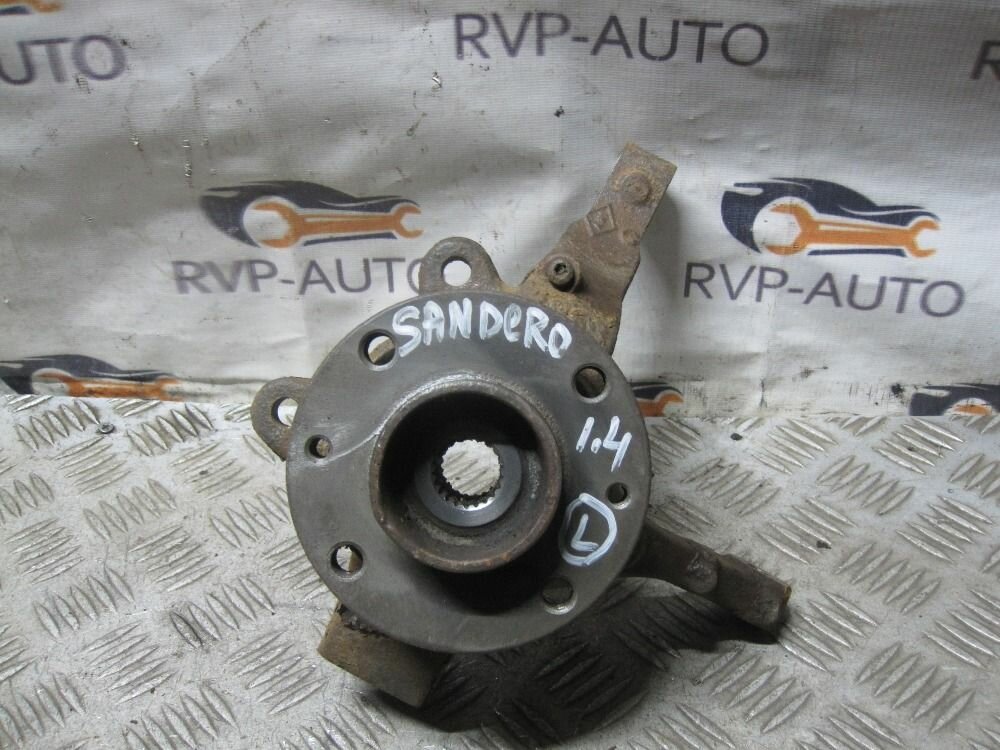 Кулак передний левый Renault Sandero 2009—2014 6001548864