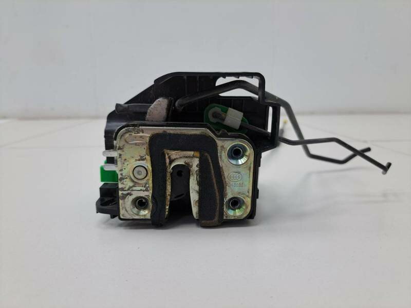 Замок двери передней левой Kia Rio 3 UB 2011-2017