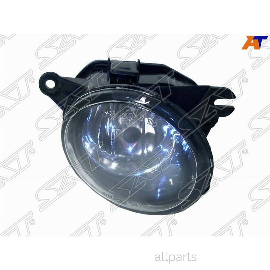 SAT ST-441-2015R Фара противотуманная (Справа) Audi A6 01-05 / A6 allroad quattro 00-05