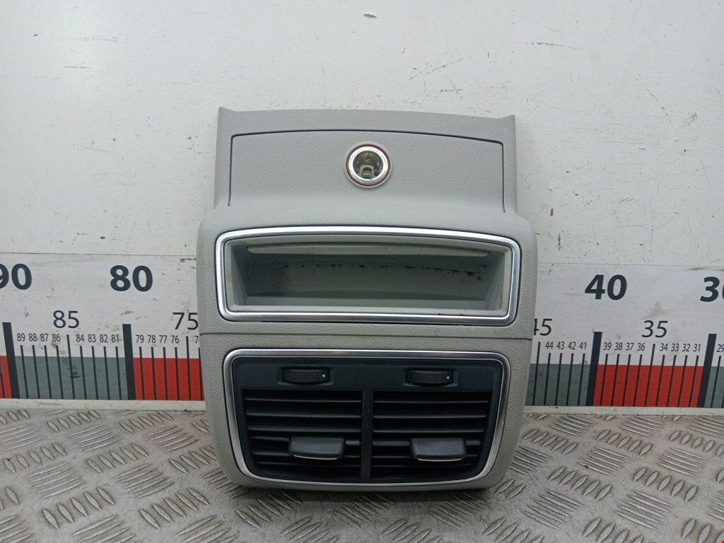 Дефлектор обдува салона Audi A6 C7 4G0919180A арт. 2258701