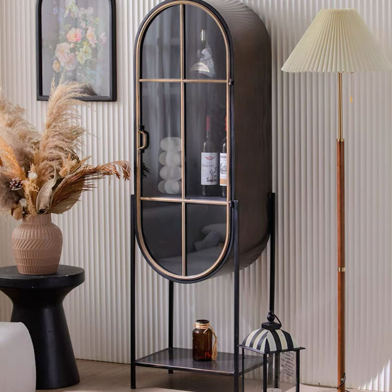 Интерьерный овальный шкаф со стеклянными фасадами Aurance (130см)