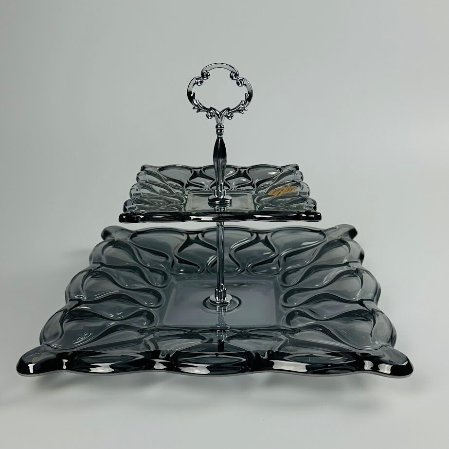 Двухъярусная этажерка