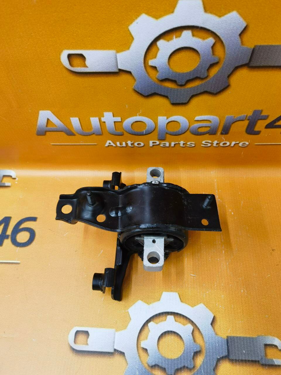 Опора двигателя левая Поло-Рапид аналог