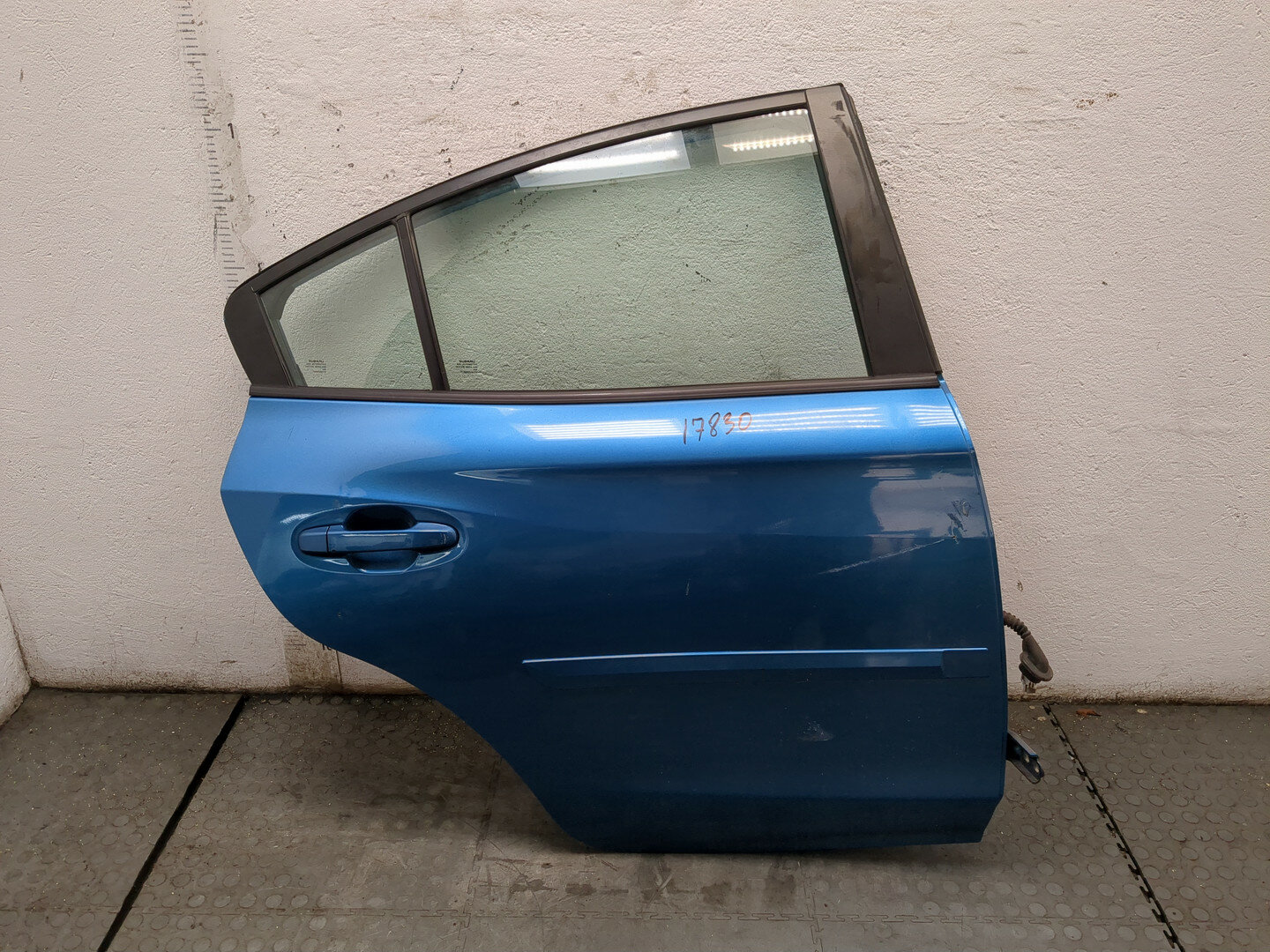 Дверь боковая (легковая) правая задняя Subaru Impreza Б/У