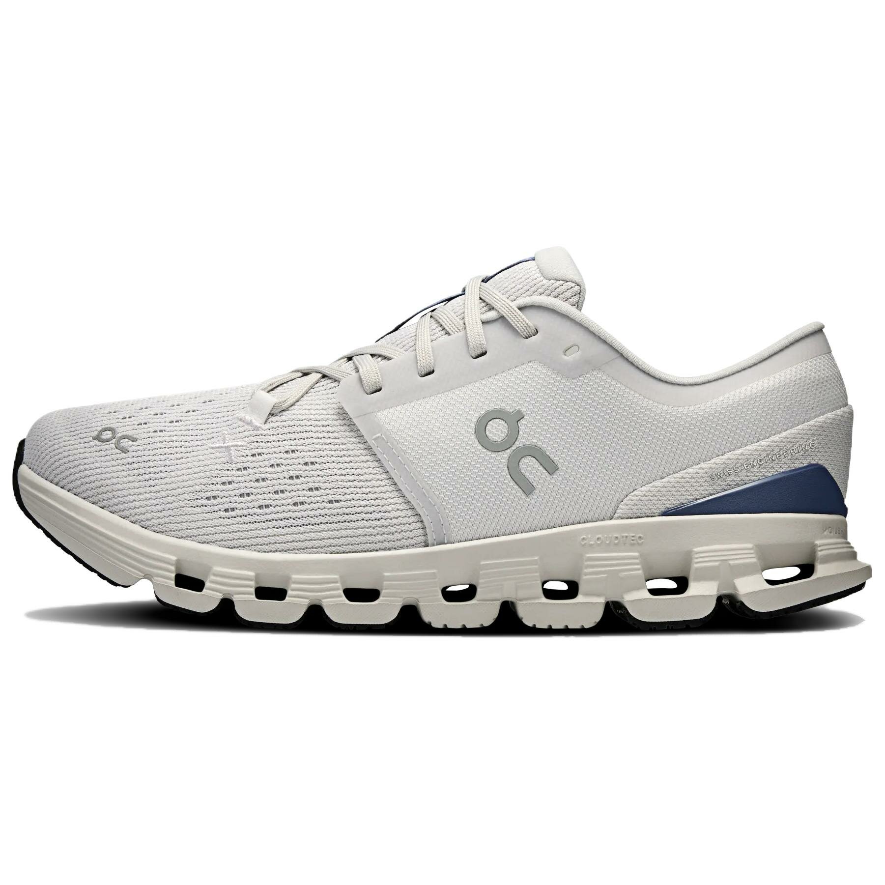 Кроссовки Cloud X4