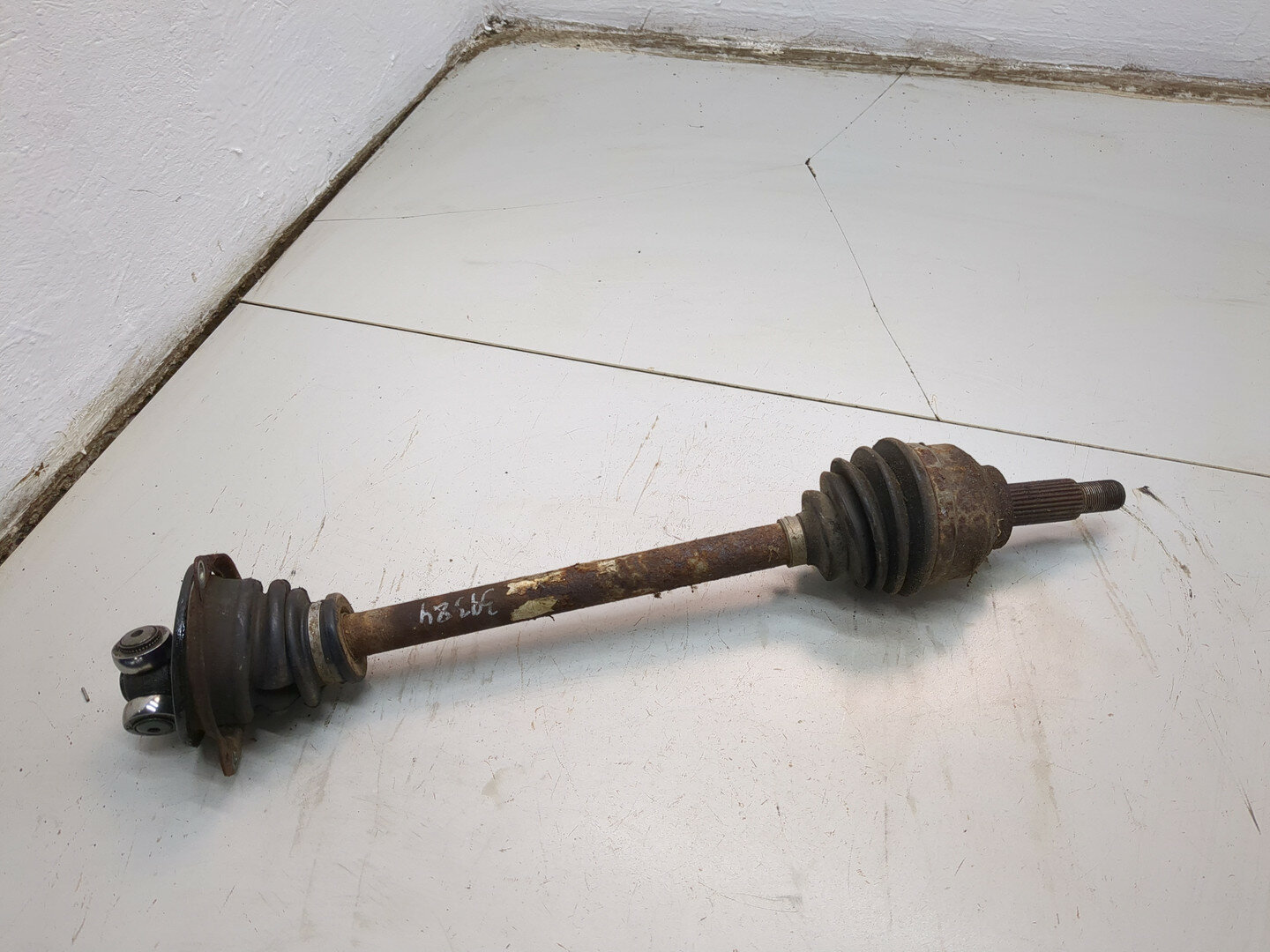 Полуось (вал, шрус) левая передняя Renault Trafic Б/У